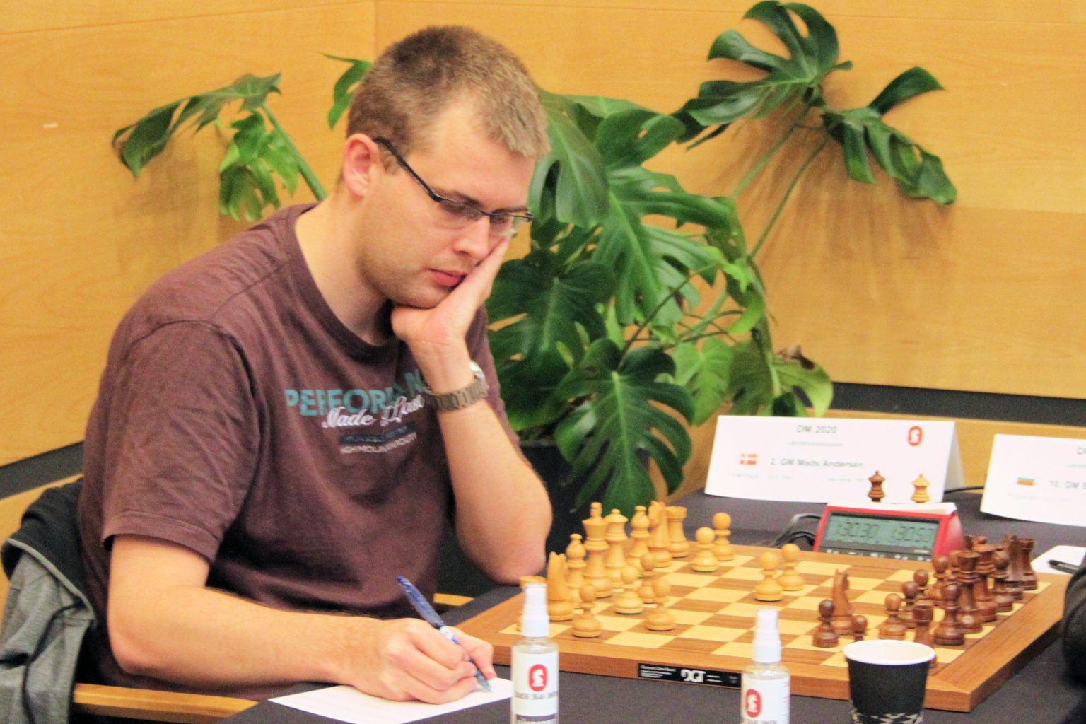 Mads Andersen Årets Skakspiller 2020 – Dansk Skak Union / Nyheder